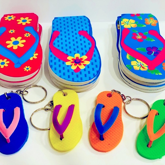 Party Supplies | Bundle Flip Flops Notepads Keychains Party Favors Luau ...